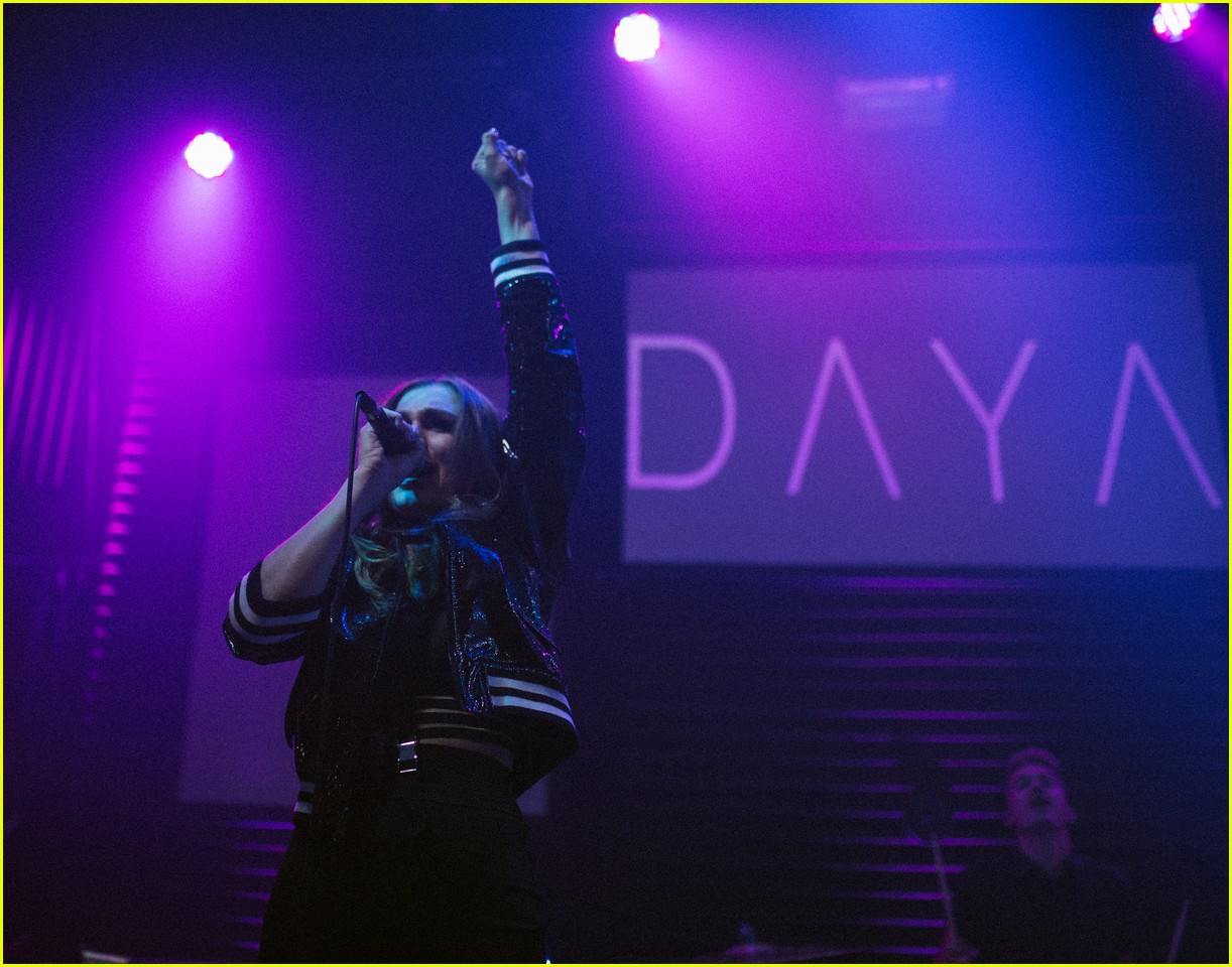 Full Sized Photo of daya sit still look pretty album stream 01 | Daya ...