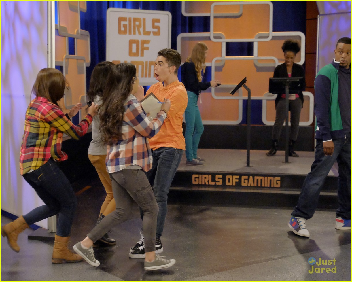 Full Sized Photo of gamers guide has been back stills 01 | Conor ...