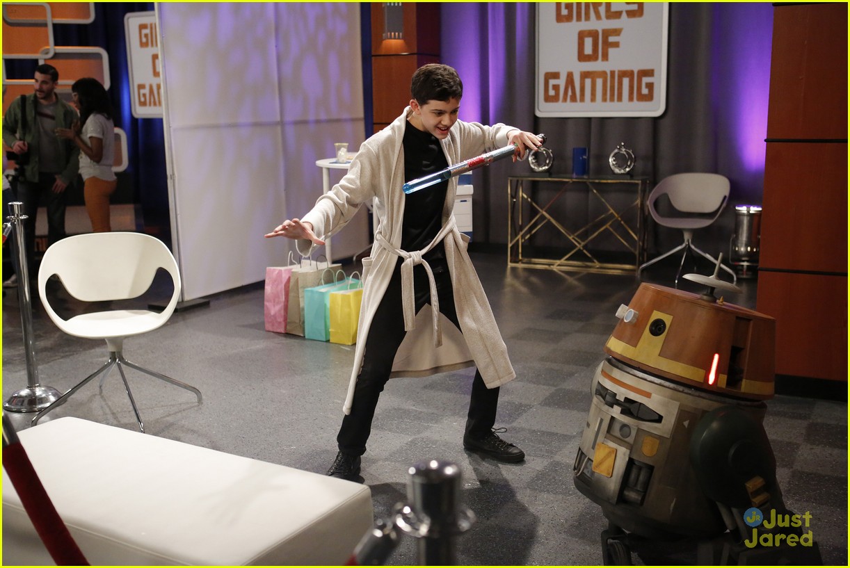 Full Sized Photo of gamers guide has been back stills 03 | Conor ...