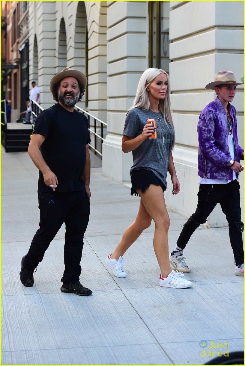 Full Sized Photo of gigi gorgeous nats getty nyc event 25 | Gigi ...