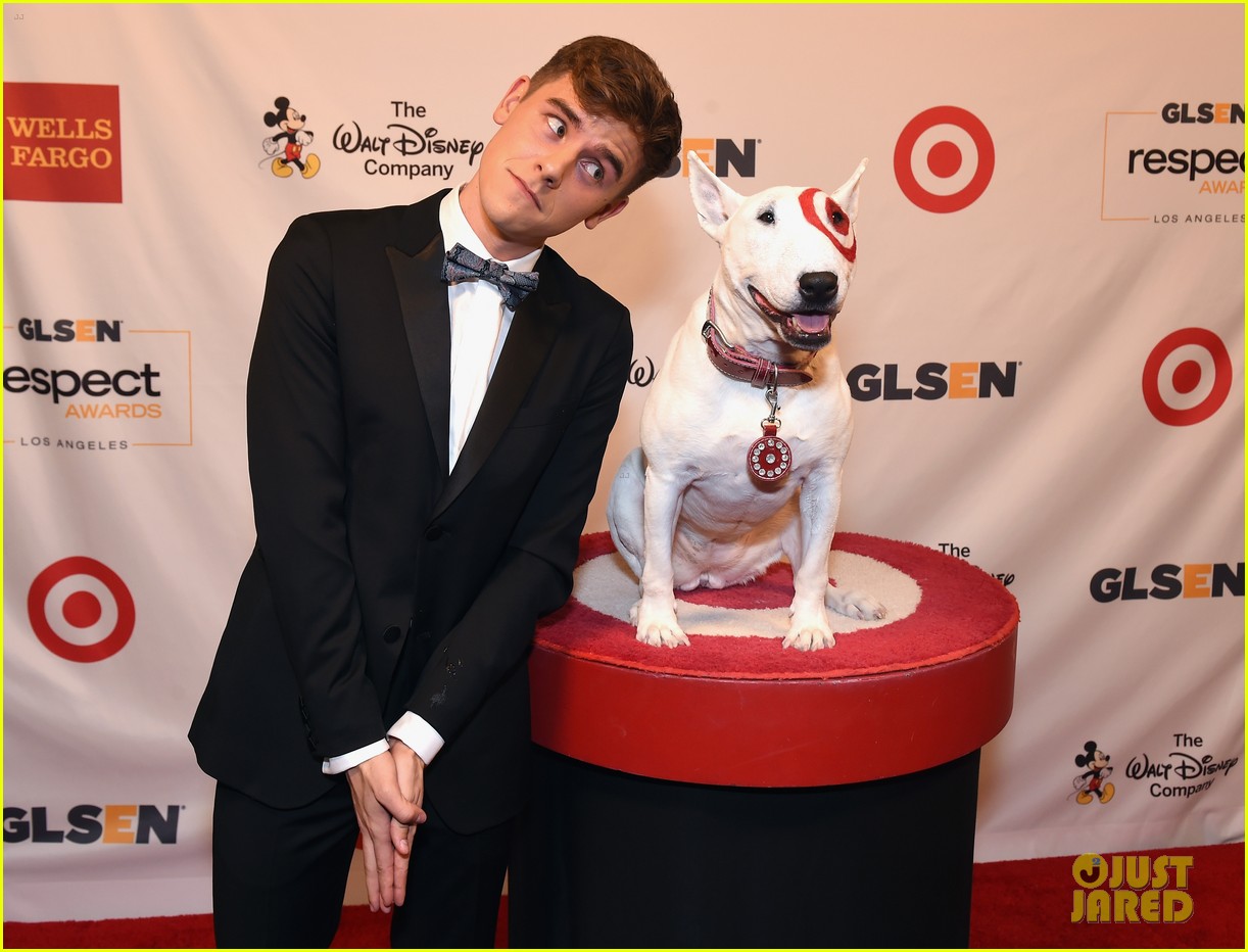YouTube Star Connor Franta Honored at GLSEN Respect Awards in LA ...
