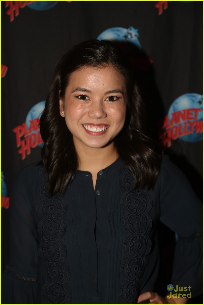 Full Sized Photo of jacob hopkins jessi goei planet hollywood 45 ...