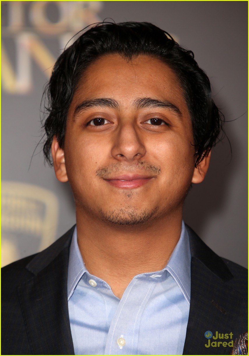 Mech-X4 Cast Hits 'Doctor Strange' Premiere Together | Photo 1041593 ...