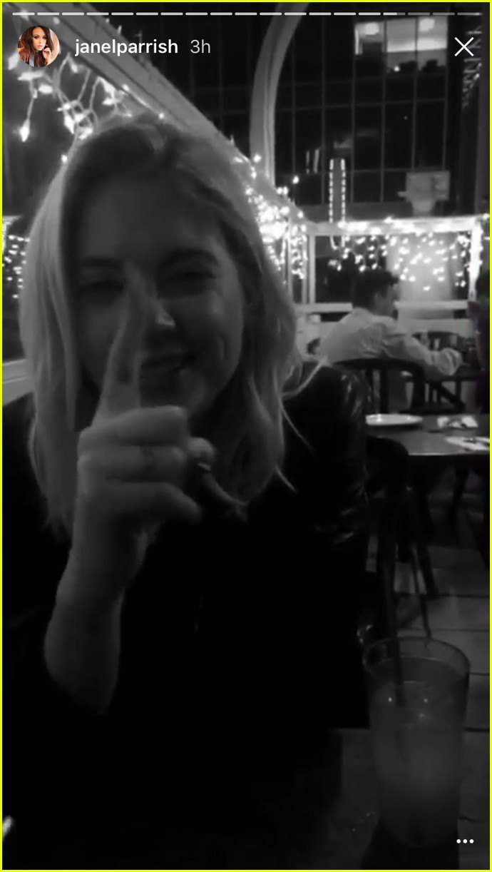 'Pretty Little Liars' Cast Get Matching Tattoos After Series Wrap ...