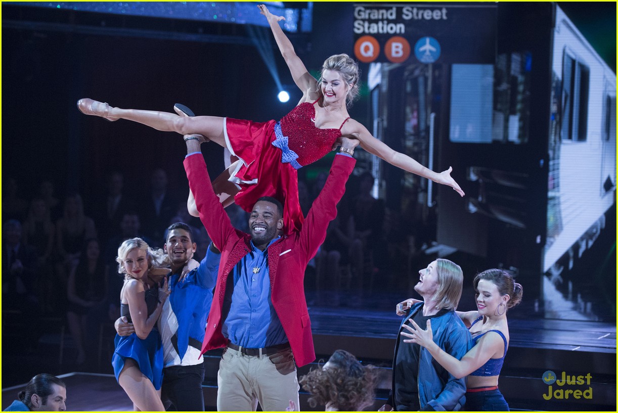 VIDEO: Calvin Johnson Jr & Lindsay Arnold Freestyle 'DWTS' Season 23 ...