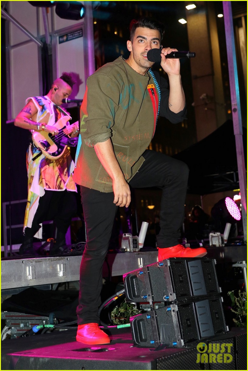 Full Sized Photo of dnce releases self titled album 06 | DNCE's Debut ...