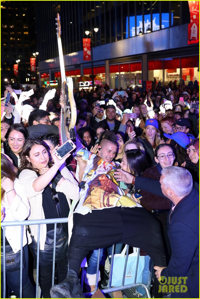 Full Sized Photo of dnce releases self titled album 22 | DNCE's Debut ...