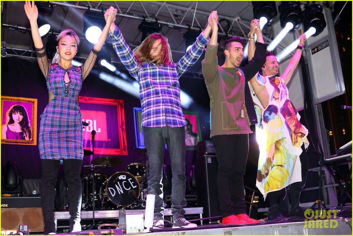 DNCE's Debut Album is Out Now - Listen Here! | Photo 1051229 - Photo ...