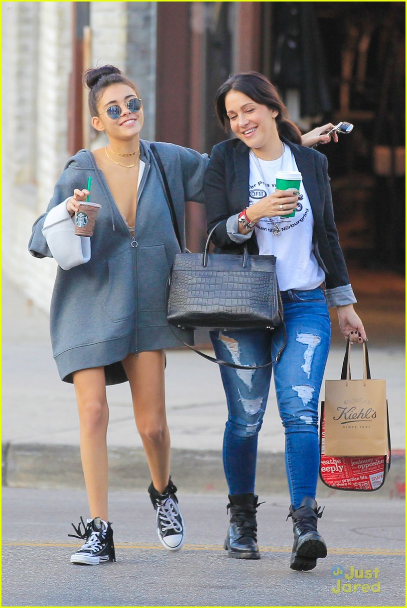 Madison Beer Spends Time With Mom Tracie in Los Angeles | Photo 1047780 ...