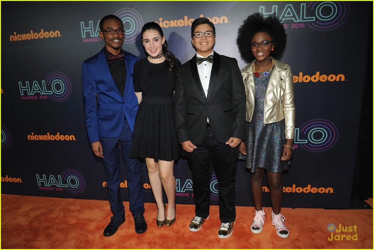 The 'School of Rock' Cast Plays Skeeball at HALO Awards 2016! | Photo ...