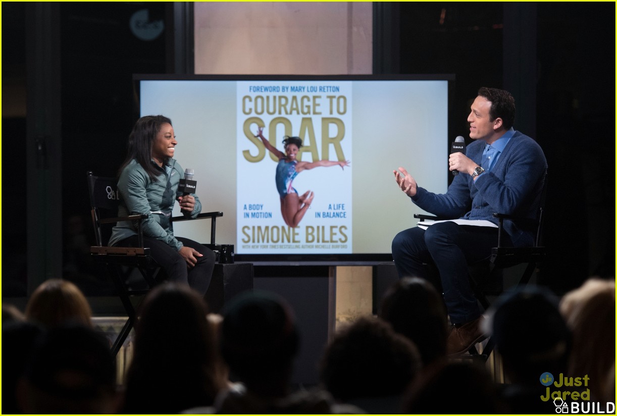 Simone Biles Tackles Body Shaming In New Book 'Courage To Soar' | Photo ...