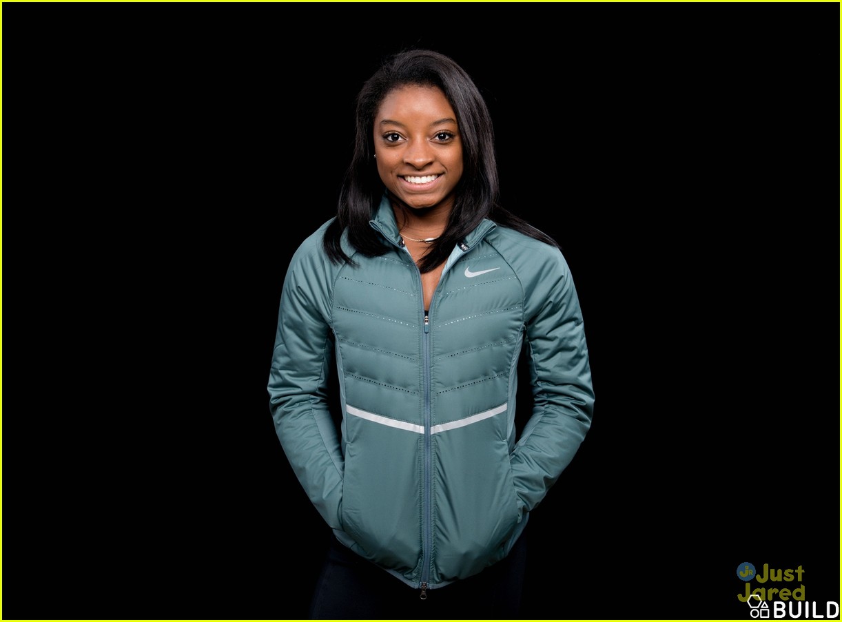 Simone Biles Tackles Body Shaming In New Book 'Courage To Soar' | Photo ...
