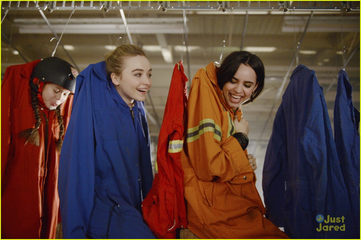 Sofia Carson Picks Sabrina Carpenter as 'Cinderella Story' Successor ...