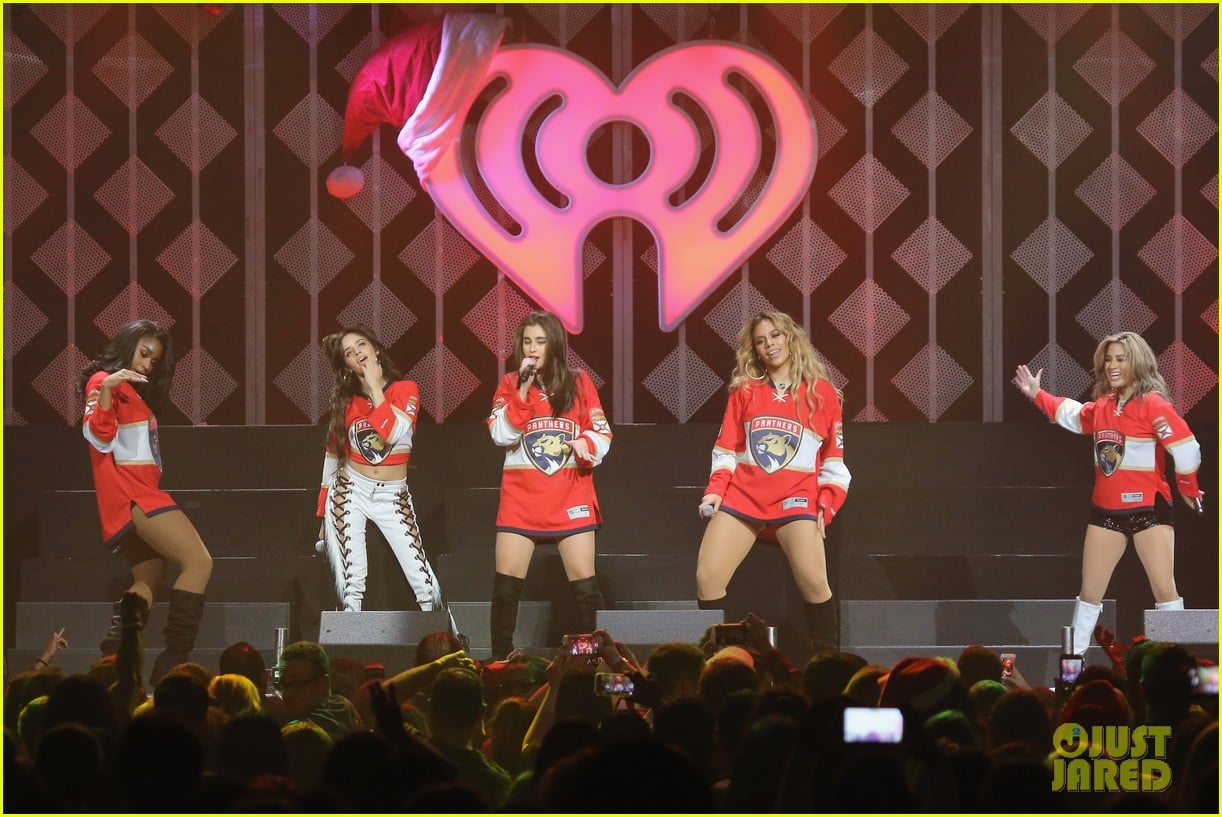 Fifth Harmony Performs Together Before Camila Cabello's Exit Announcement | Photo 1059082 ...