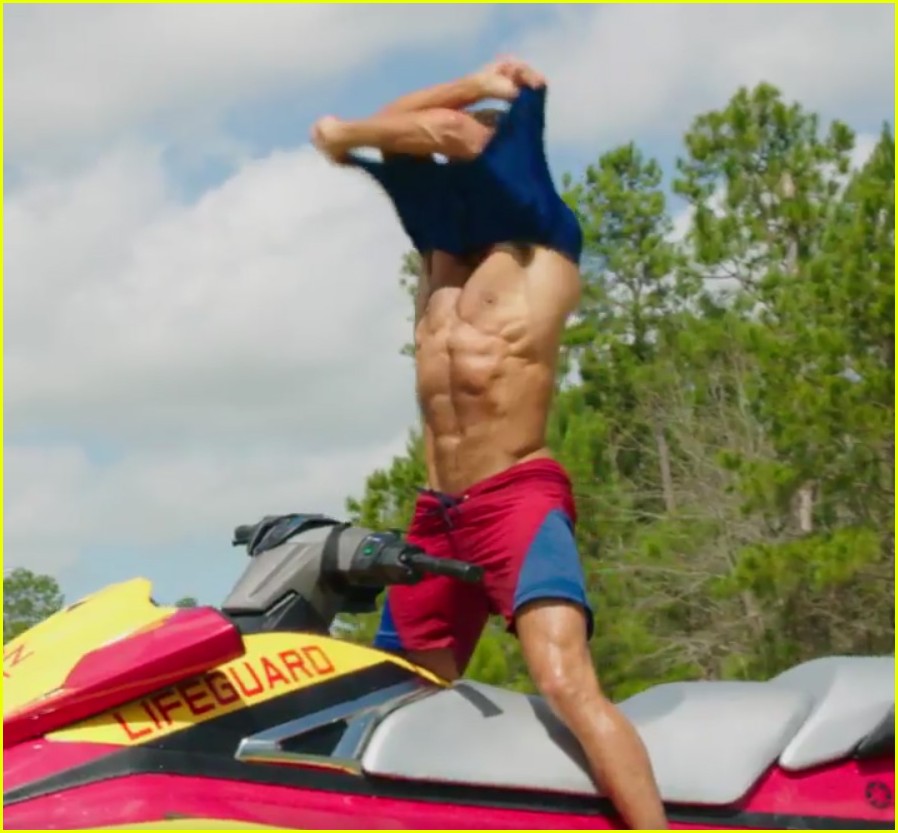 VIDEO: Zac Efron's 'Baywatch' Trailer Reveals Lots of Fun Moments ...