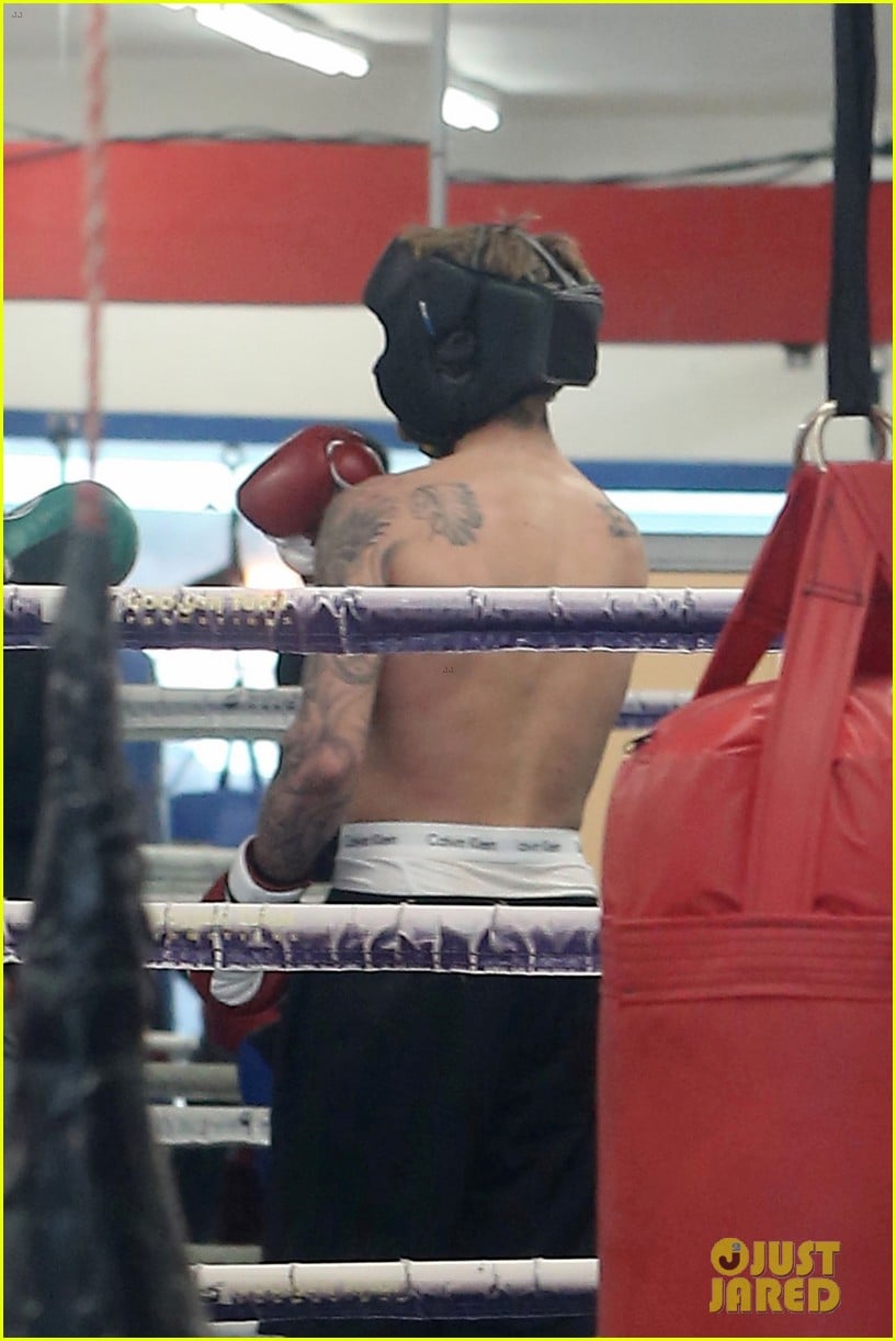 Justin Bieber's New Workout Passion Seems to Be Boxing! | Photo 1054916 ...