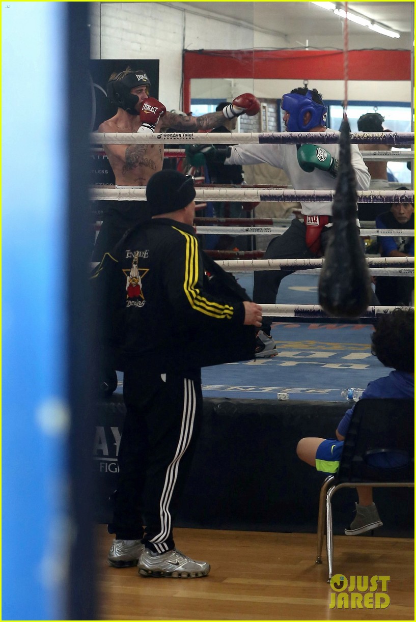 Justin Bieber's New Workout Passion Seems to Be Boxing! | Photo 1054921 ...