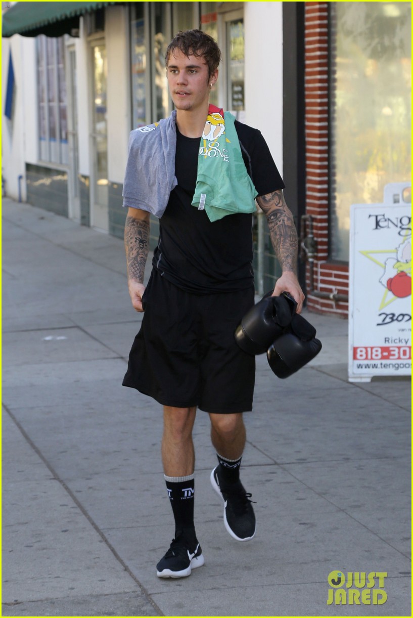 Justin Bieber's New Workout Passion Seems to Be Boxing! | Photo 1054931 ...