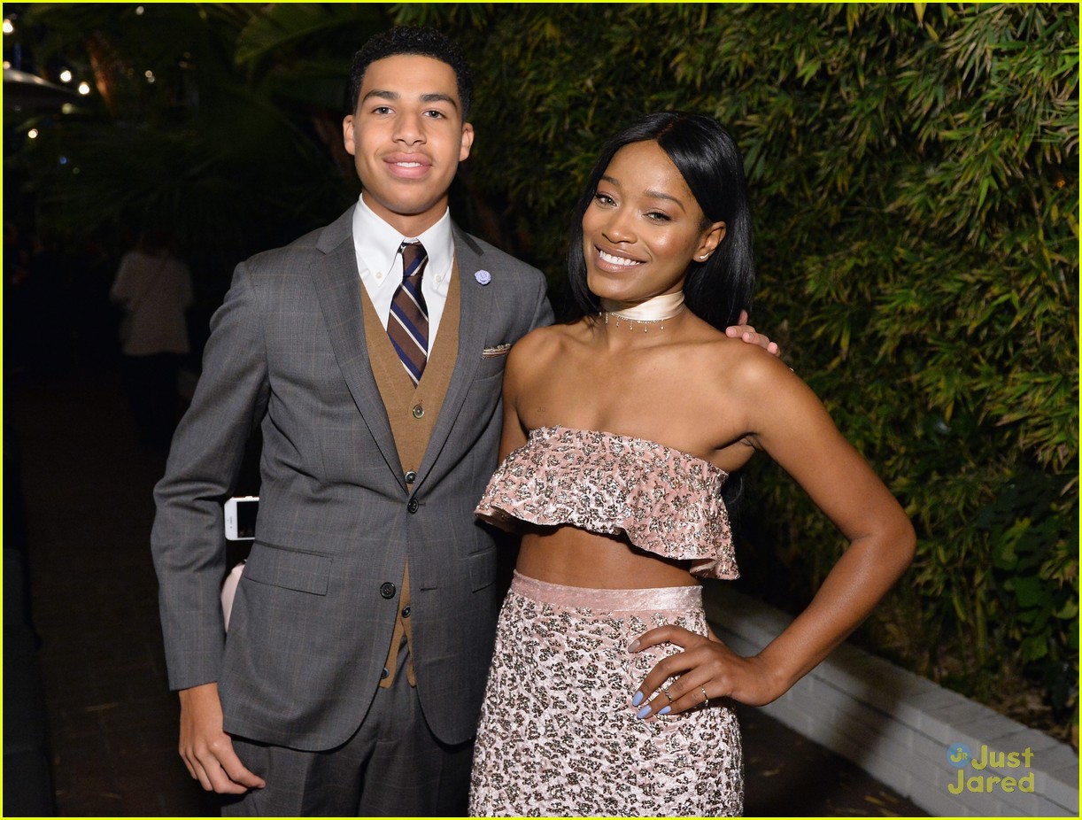 VIDEO: Social Star Cameron Dallas Reveals If He Has A Girlfriend ...