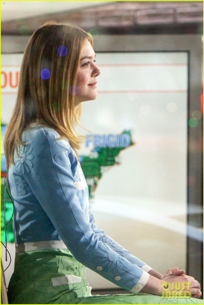 Elle Fanning is a Huge 'Survivor' Fan! | Photo 1058682 - Photo Gallery ...