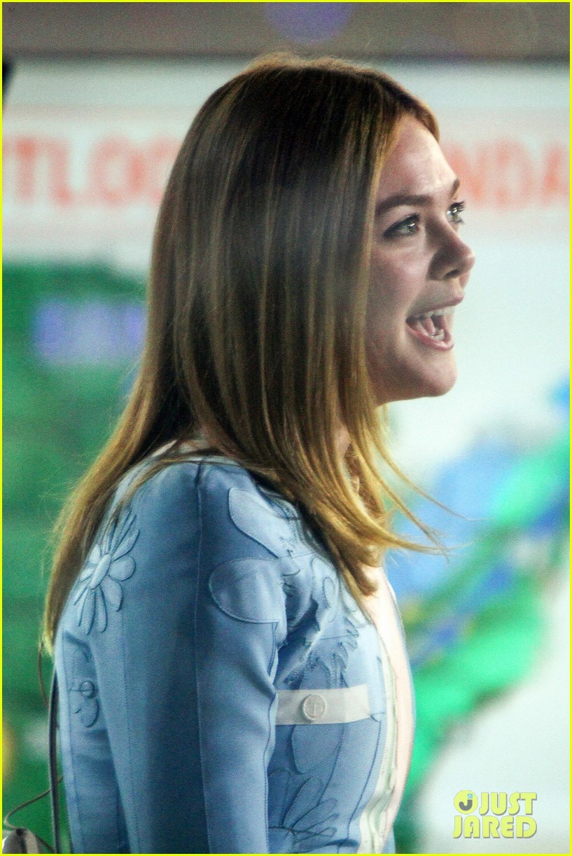 Elle Fanning is a Huge 'Survivor' Fan! | Photo 1058683 - Photo Gallery ...