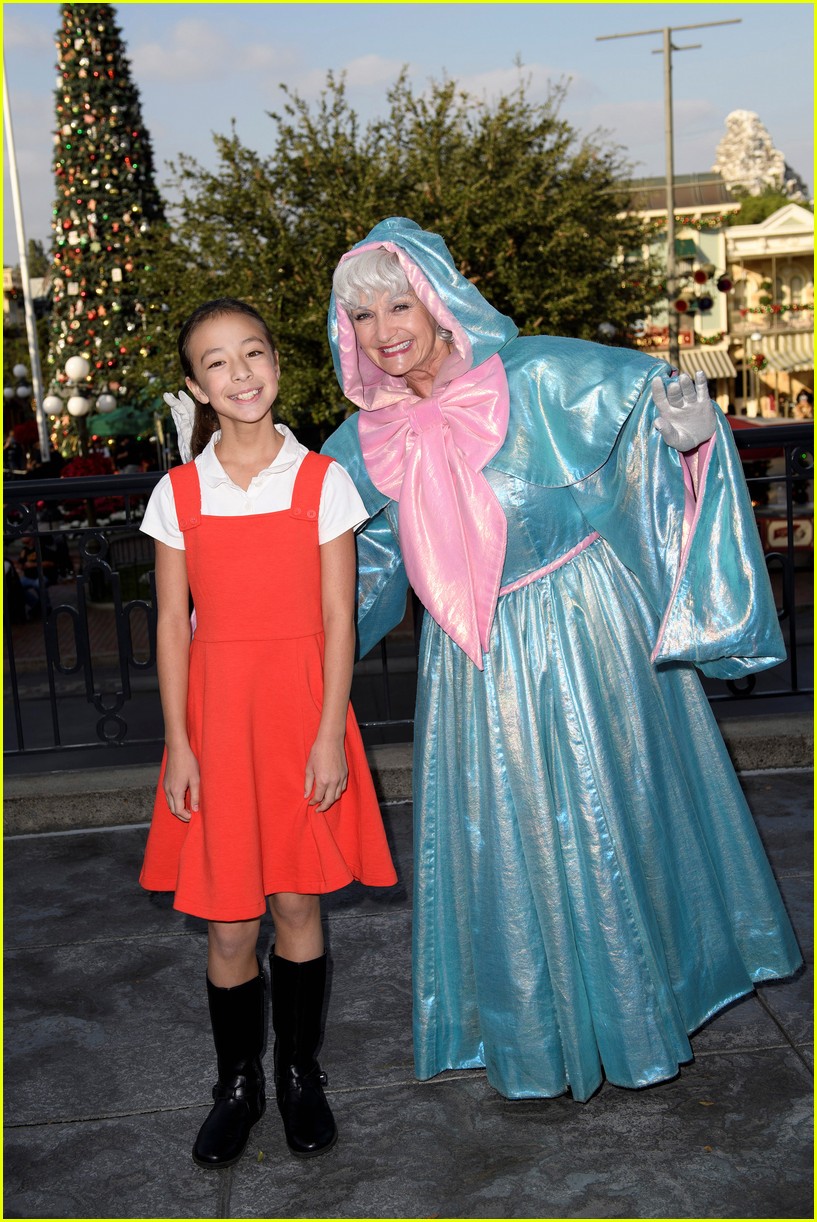 Jordan Fisher Is Performing in Disney's Christmas Special This Morning ...