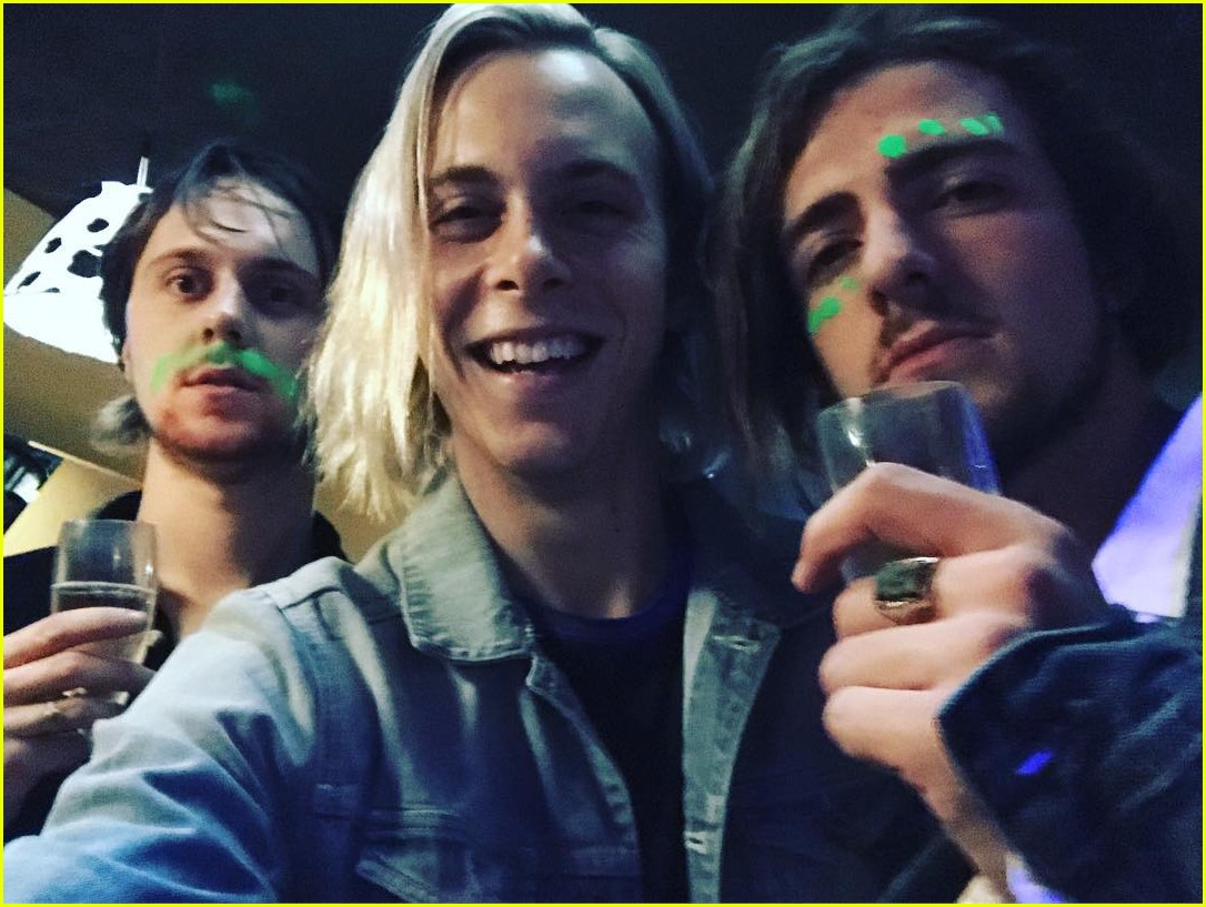 R5's Riker Lynch Just Pretty Much Confirmed They're Going to Have a ...