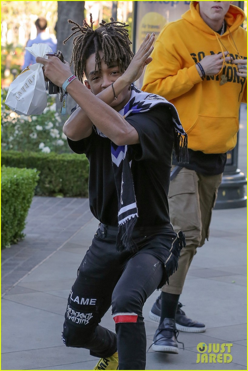 Full Sized Photo Of Video Jaden Smith Debuts New Song Fallen 49 Video Jaden Smith Releases