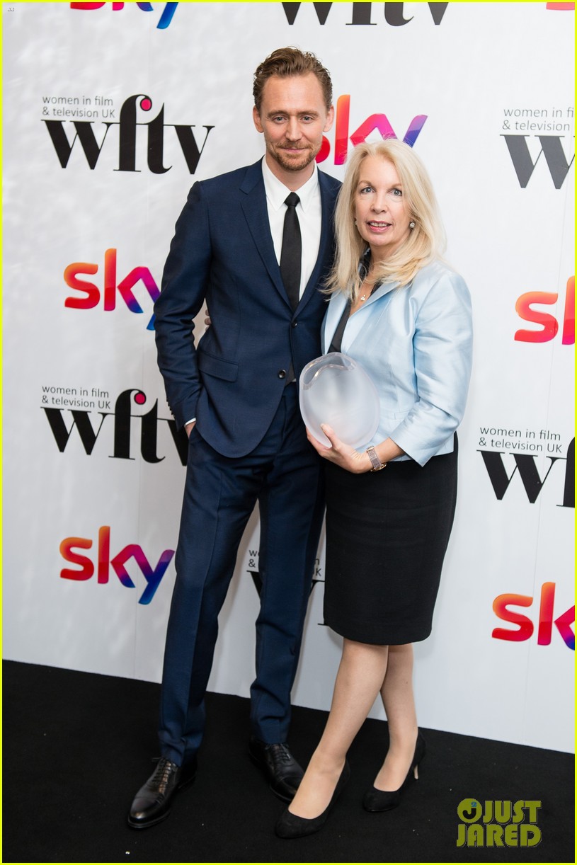 Sophie Turner Is Back in London After Hanging Out with Joe Jonas in LA ...