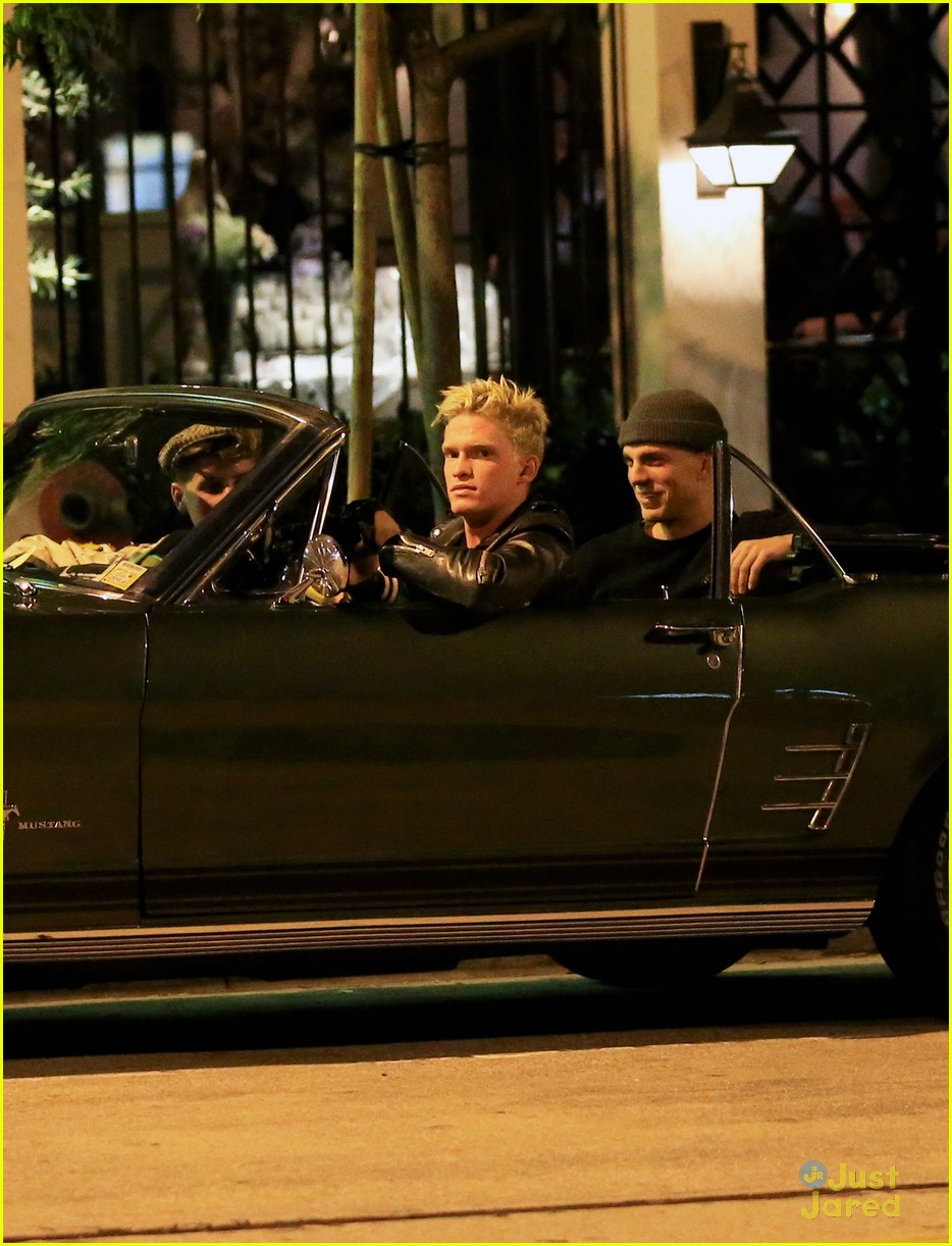 VIDEO: Cody Simpson Serenades With 'There Will Never Be Another You ...