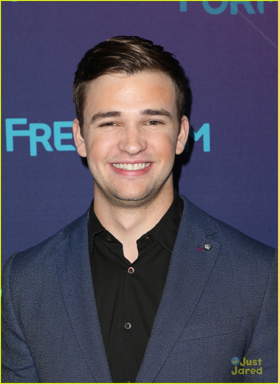 Beyond's Dilan Gwyn Is About To Be Your New Style Crush | Photo 1062497 ...