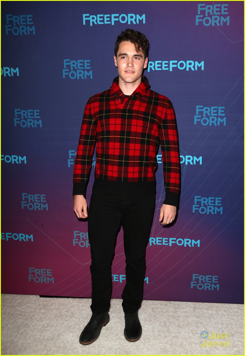 Beyond's Dilan Gwyn Is About To Be Your New Style Crush | Photo 1062522 ...