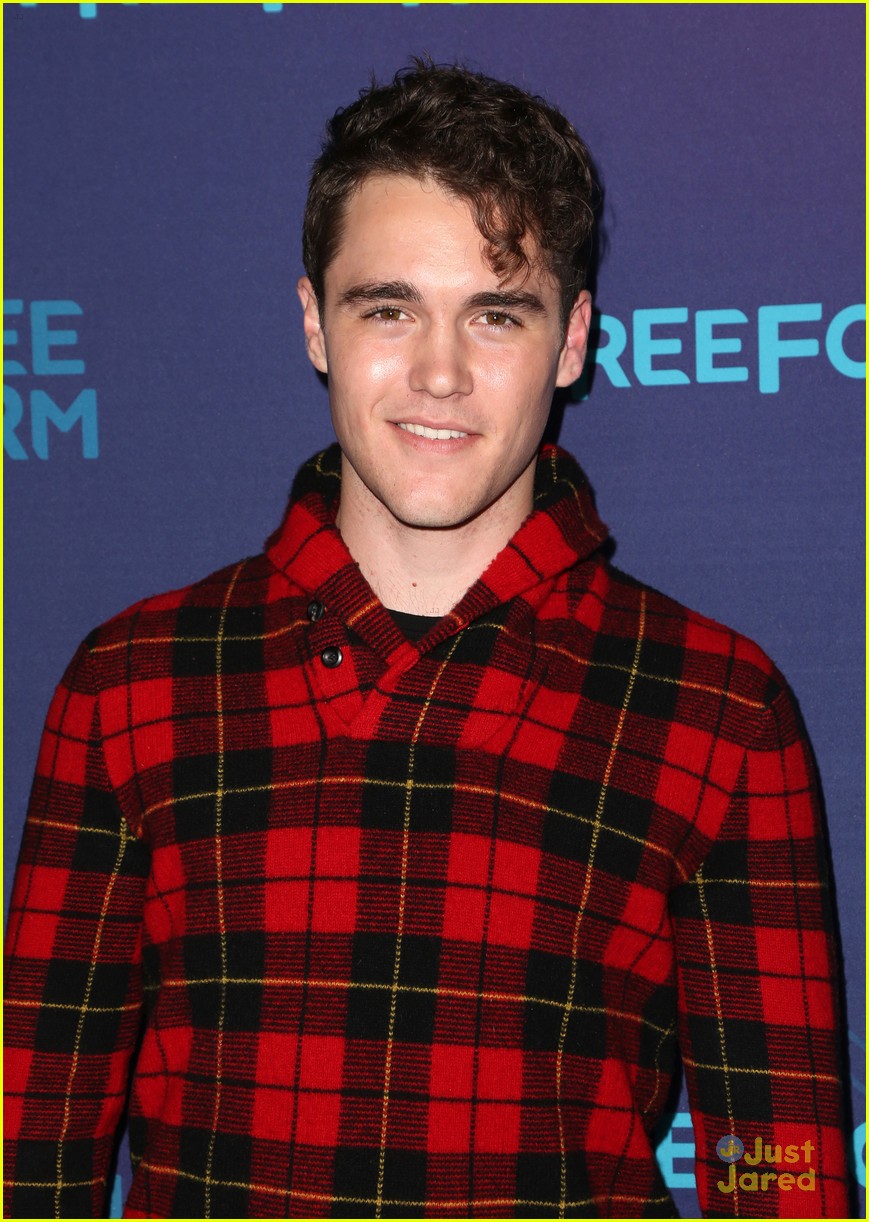 Beyond's Dilan Gwyn Is About To Be Your New Style Crush | Photo 1062523 ...