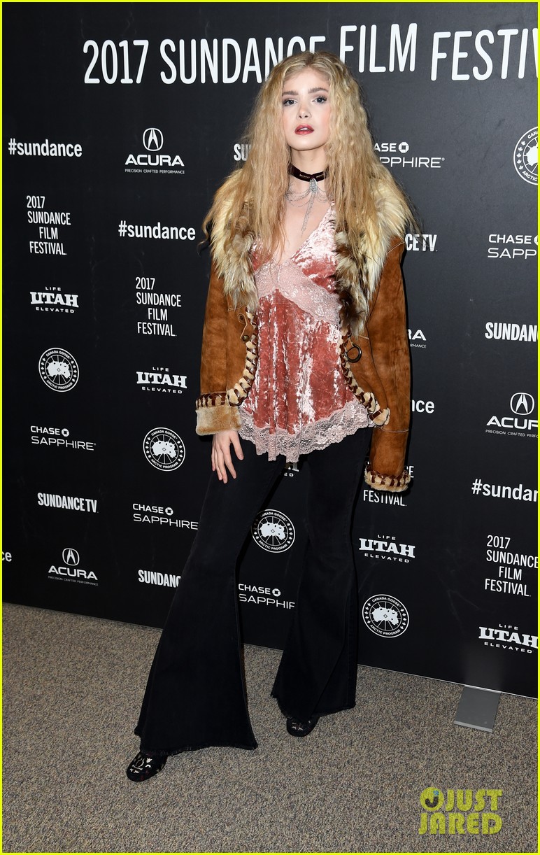 Zoey Deutch & 'Before I Fall' Cast Premiere New Film at Sundance Film ...