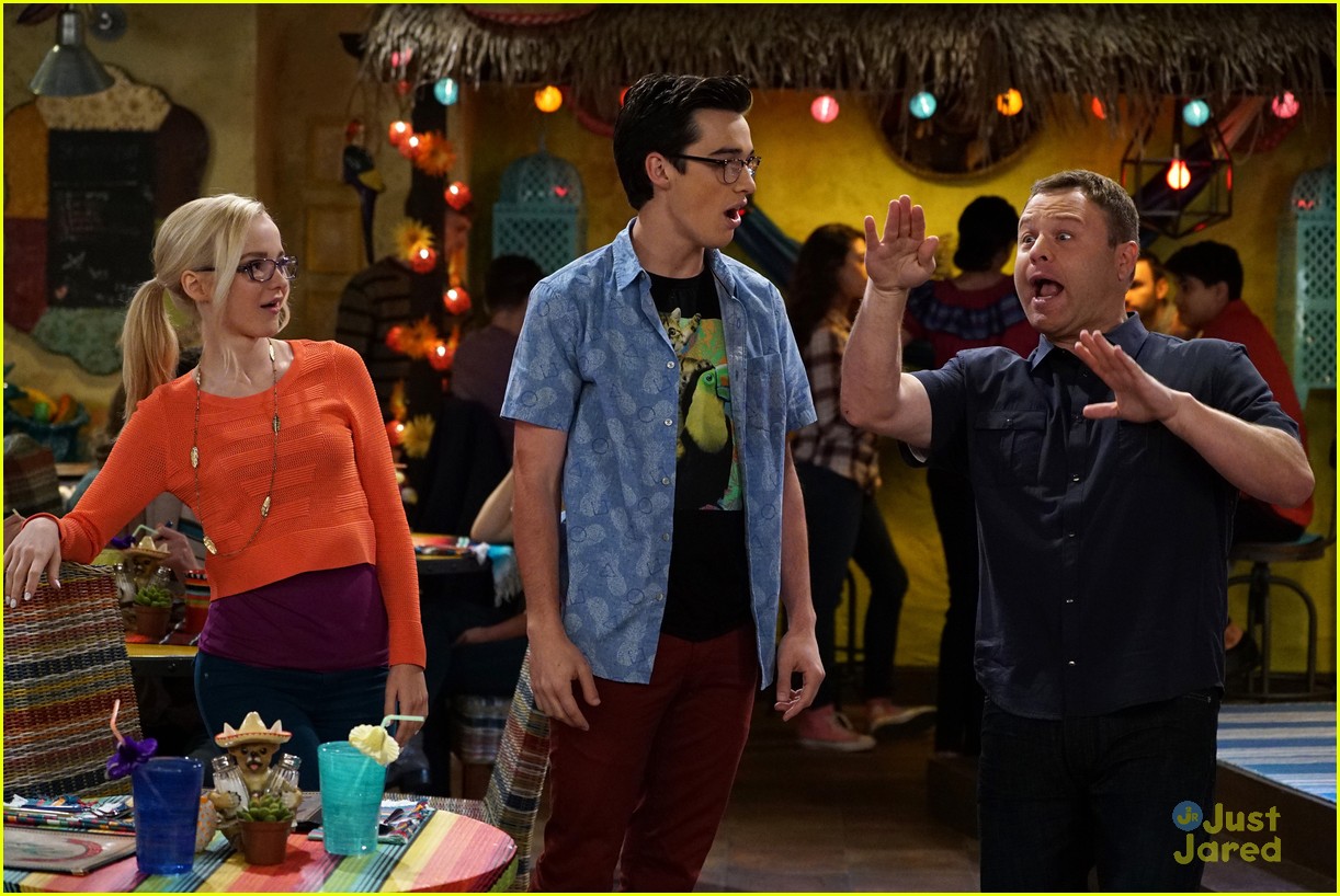 Joey Bragg Makes Stand Up Comedy Debut on 'Liv & Maddie' Tonight ...