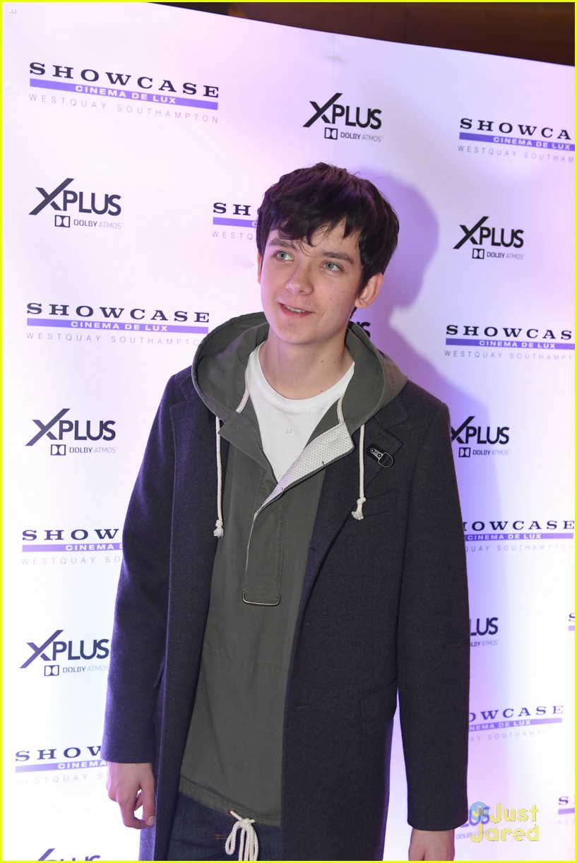 Asa Butterfield Jokes That He Wants To Change His Name | Photo 1070170 ...