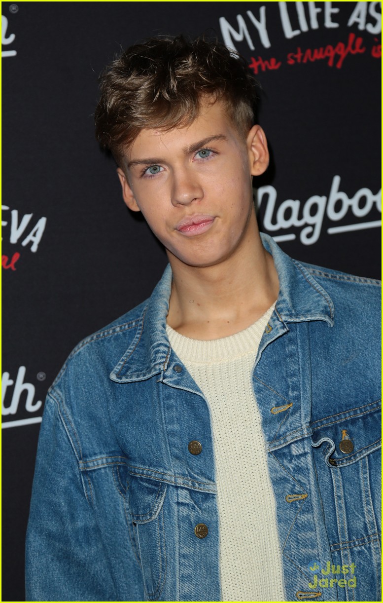 Eva Gutowski Just Threw The Best Book Launch/Valentine's Day Party Ever ...