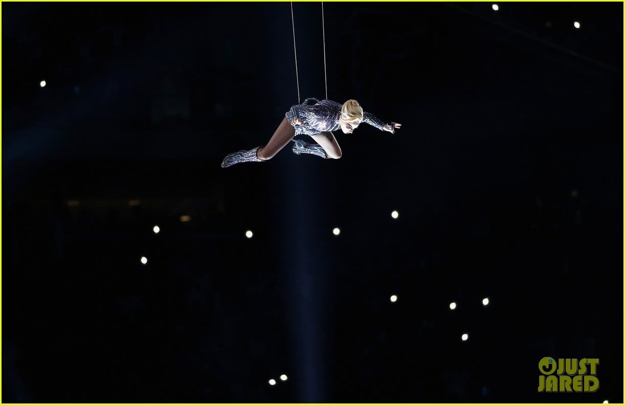 Lady Gaga's Halftime Show from Super Bowl 2017 Was So Epic! | Photo ...