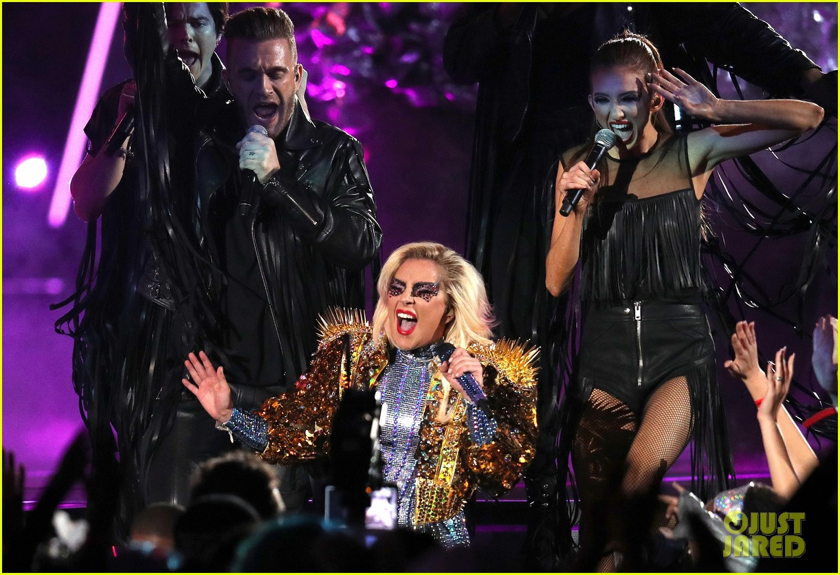 Lady Gaga's Halftime Show from Super Bowl 2017 Was So Epic! | Photo ...