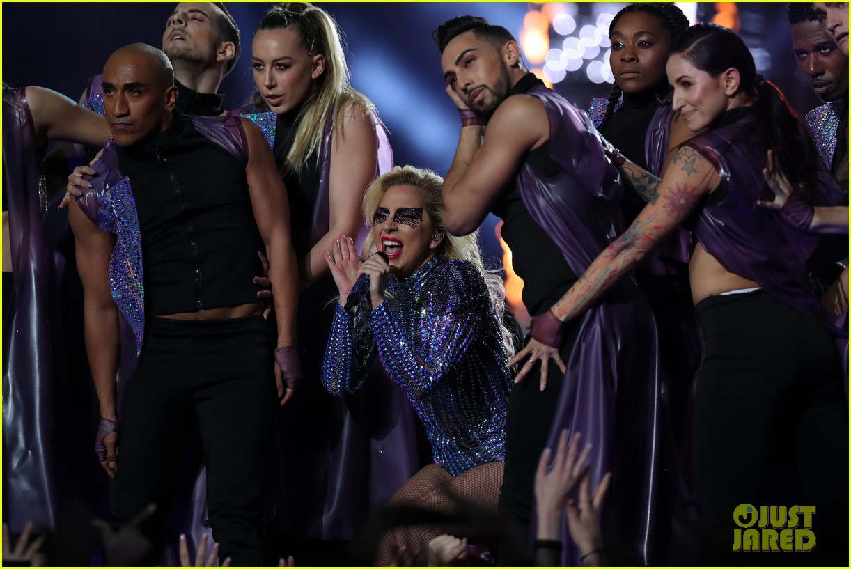 Full Sized Photo of lady gaga super bowl halftime show 2017 32 | Lady ...