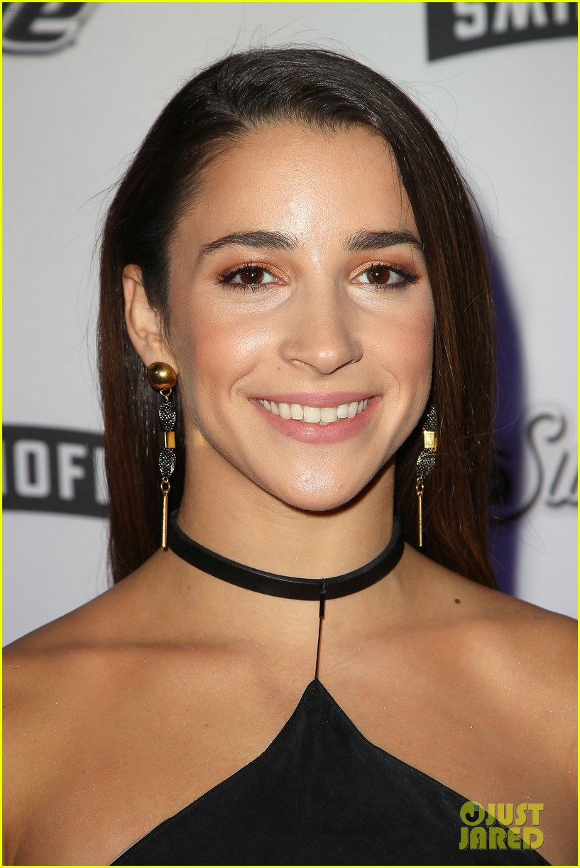 Aly Raisman Gets Boyfriend Colton Underwood's Support at 'Sports ...