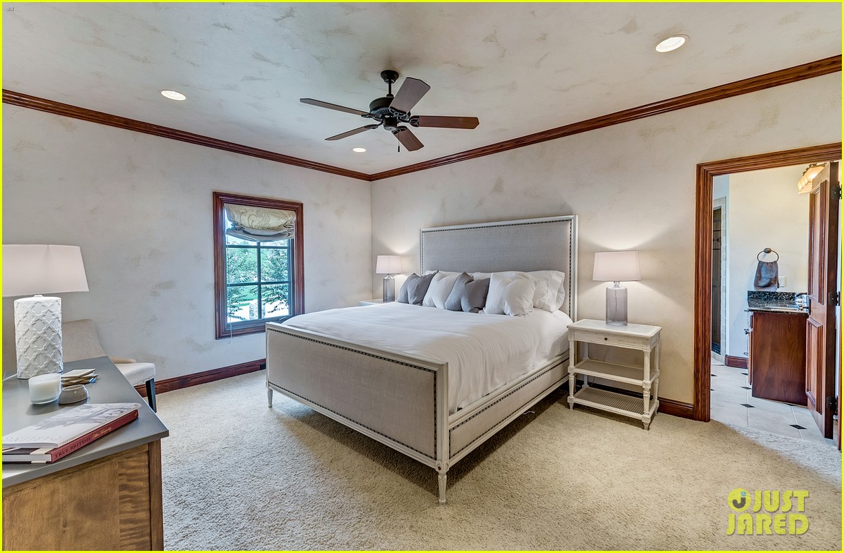 Go Inside Selena Gomez's Texas Dream Home! | Photo 1070873 - Photo ...