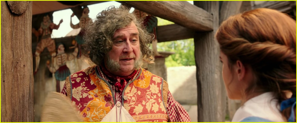 Bonjour! Watch Emma Watson Sing 'Belle' in New Clip from 'Beauty and the Beast' | Photo 1070450 ...