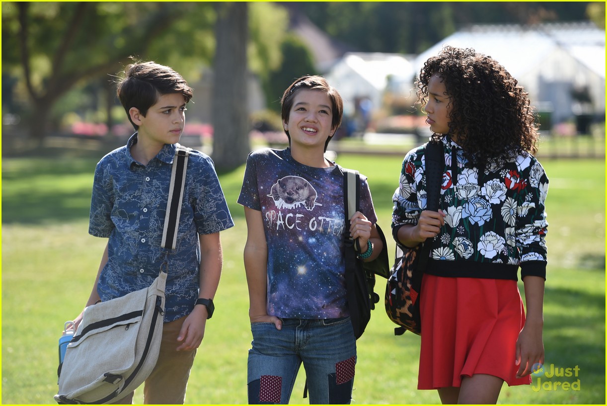 Disney Channel's 'Andi Mack' Gets New Photos, Main Credits & More ...