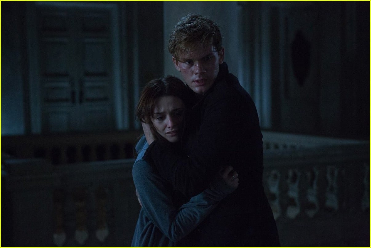 What Ever Happened To The 'Fallen' Movie? | Photo 1076049 - Photo ...