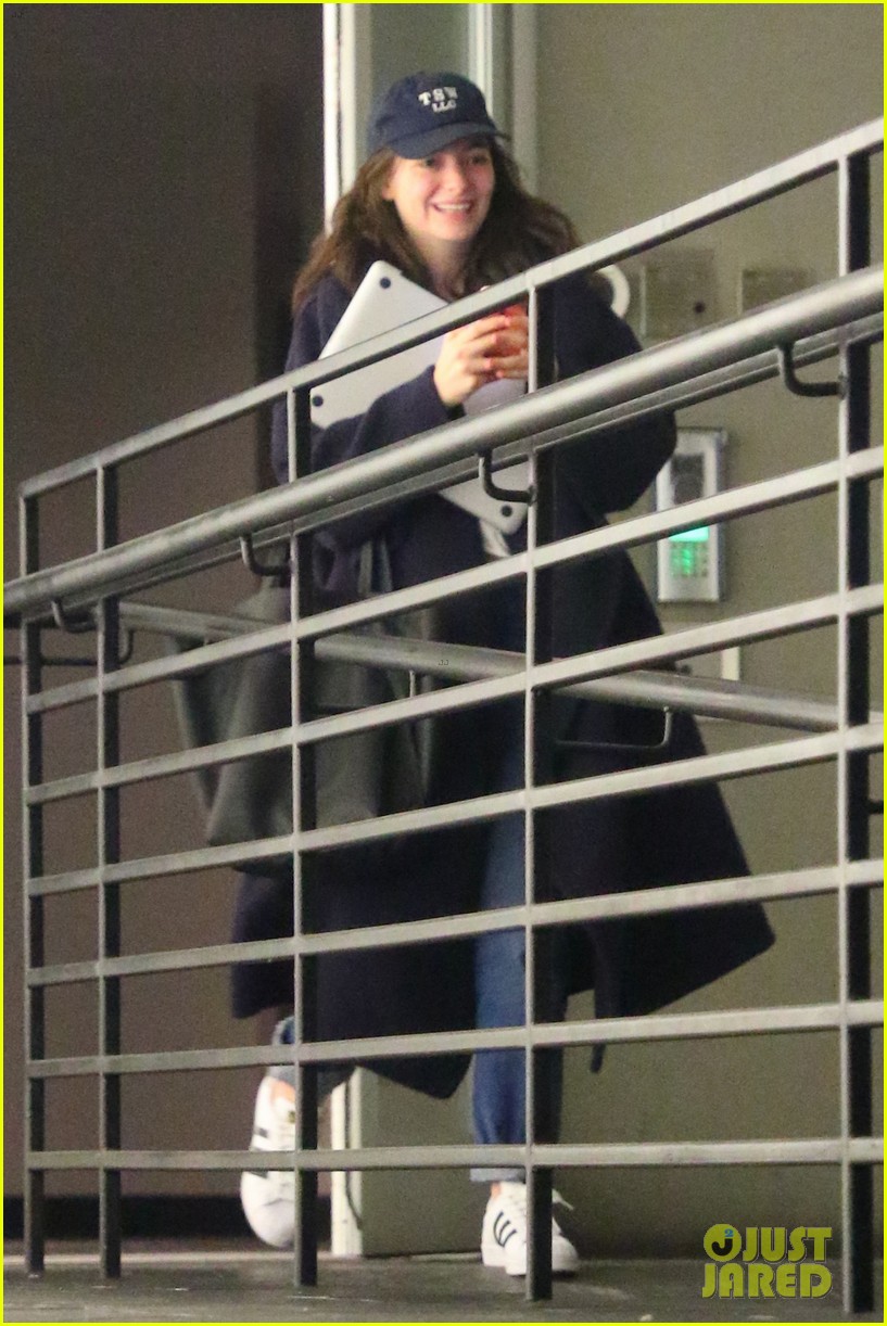 Lorde & Jack Antonoff Hang Out After 'SNL' Performance | Photo 1075971 ...
