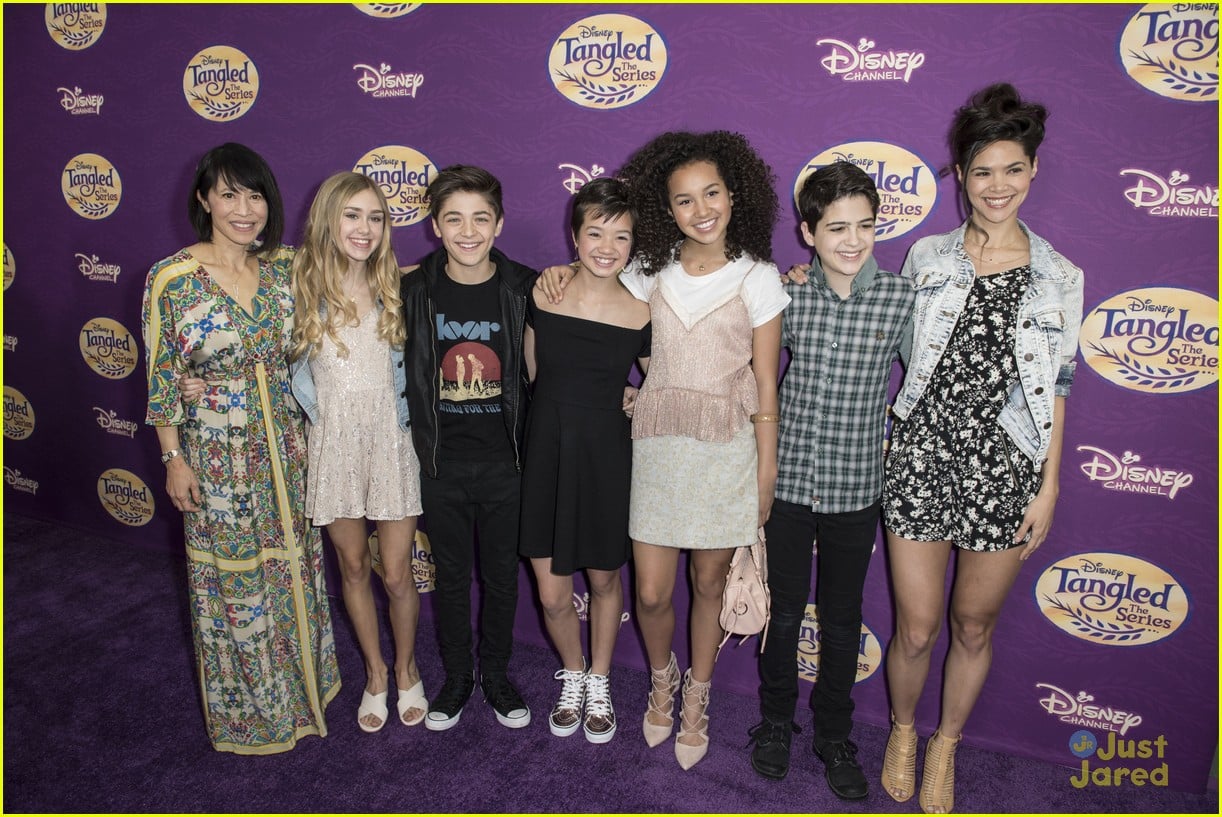 'Tangled's Rapunzel & Eugene Invited The 'Andi Mack' Cast To 'Tangled ...