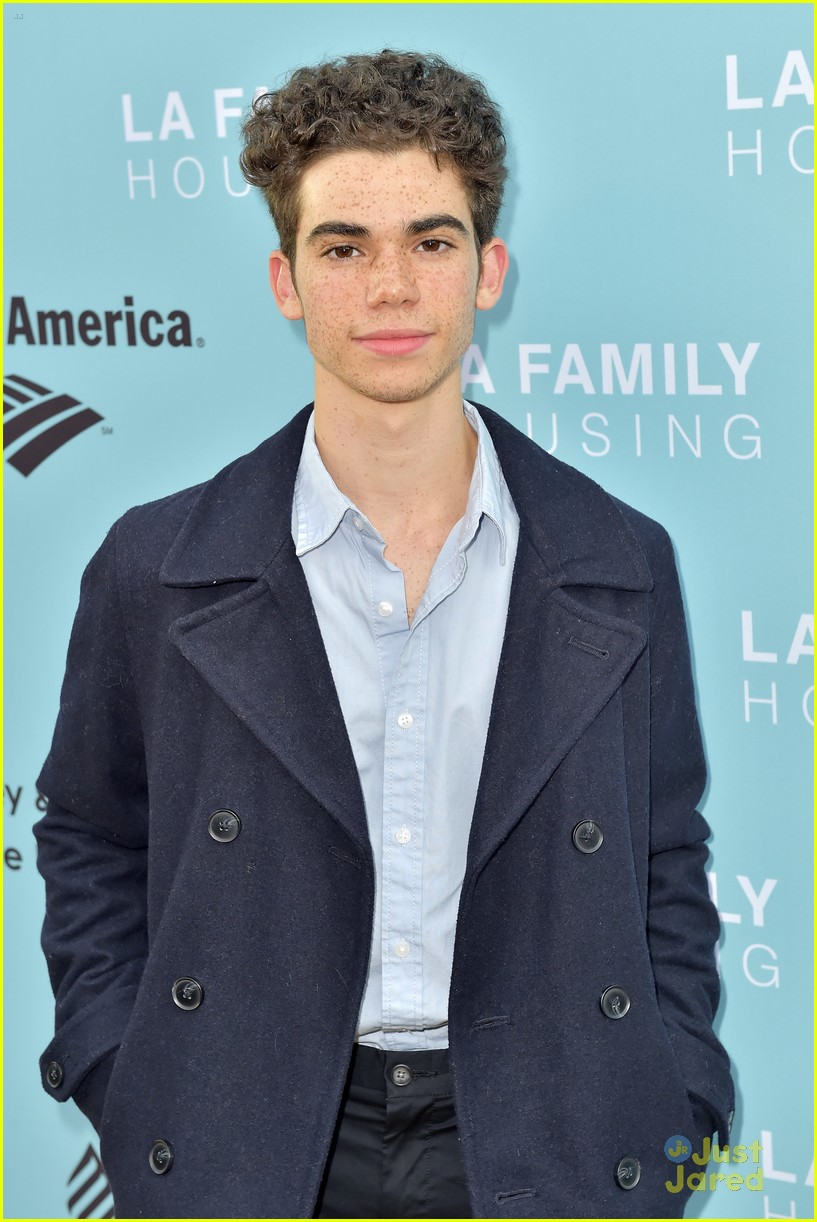 Cameron Boyce Takes Night Off From 'Descendants' DWTS Rehearsals For LA ...