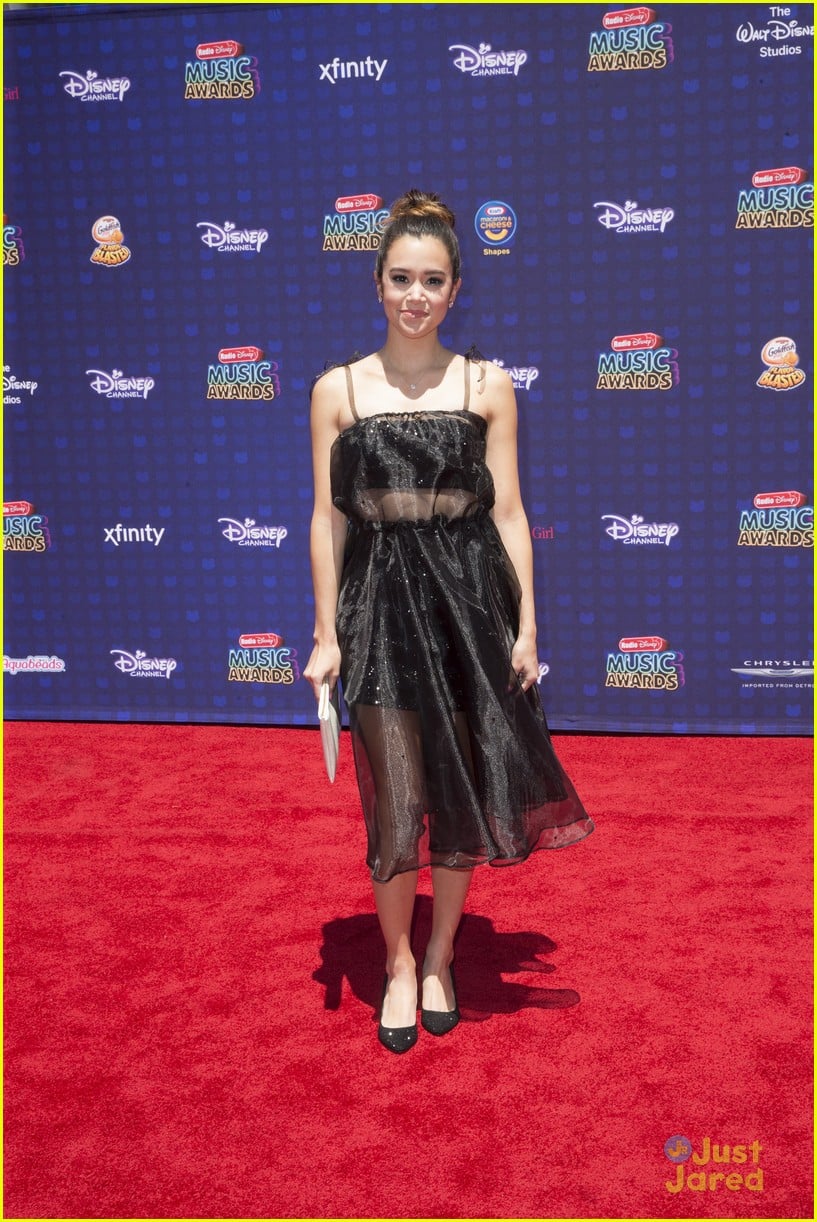 Full Sized Photo of camila cabello win hug bea miller more singers ...