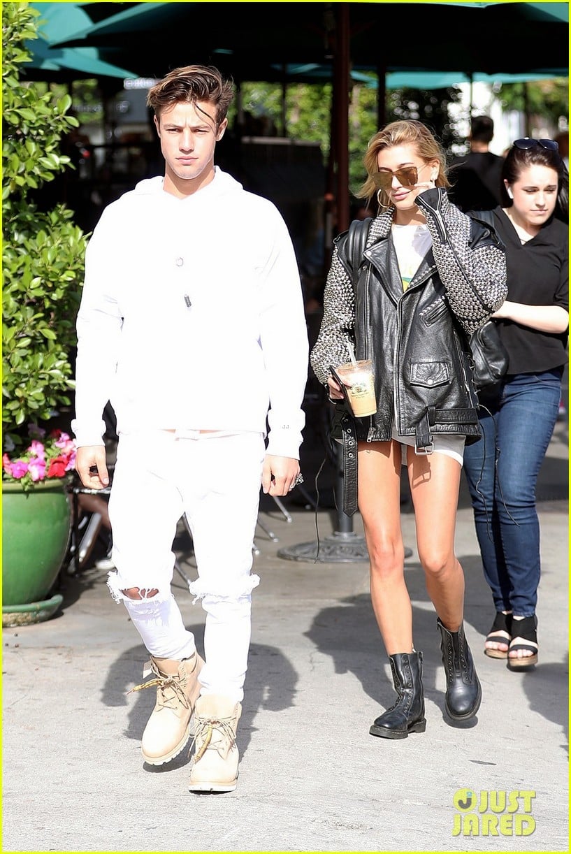 Cameron Dallas & Hailey Baldwin Keep Busy in LA | Photo 1083348 - Photo ...